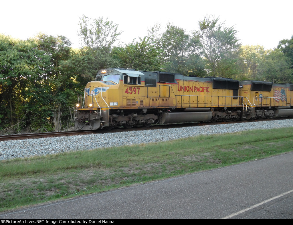 UP 4597 leads 23N